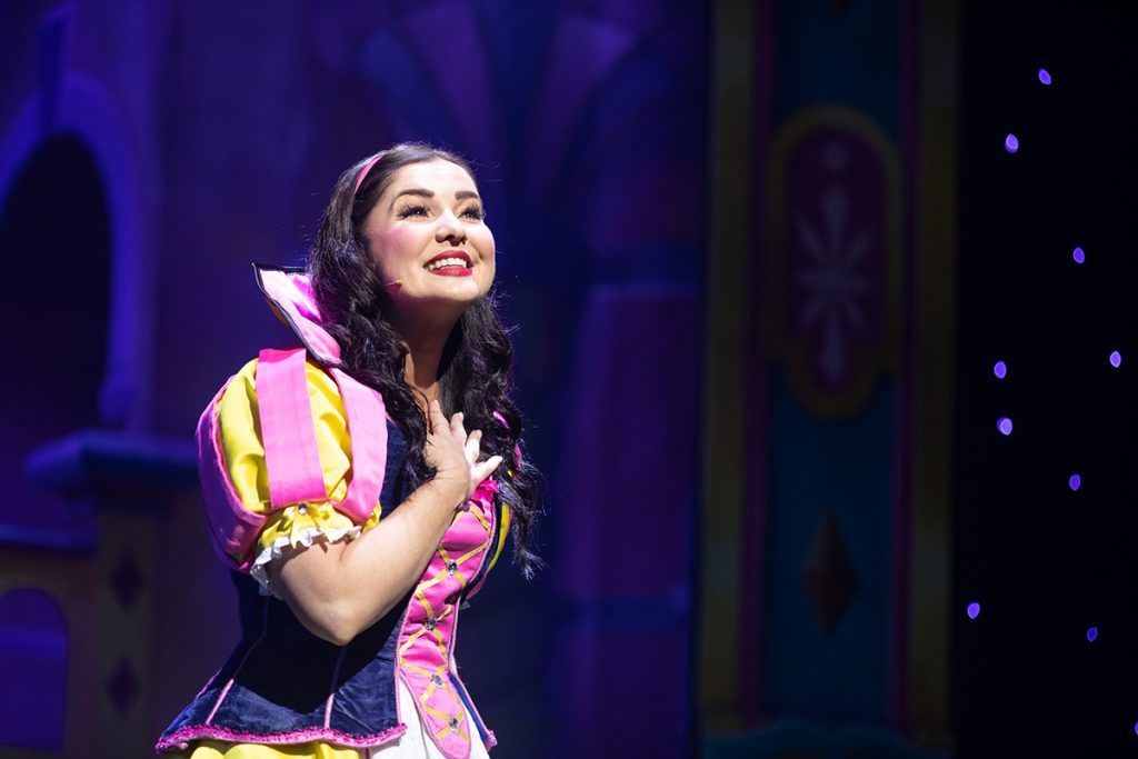 Snow White and the Seven Dwarfs, pantomime at the Opera House: Review ...