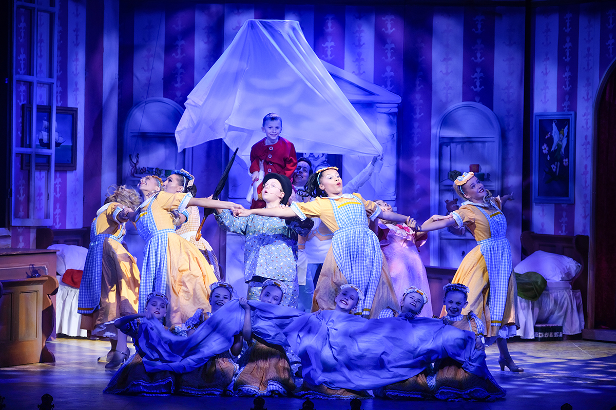 Peter Pan pantomime at Grand Theatre, Blackpool: Review – Quays Life