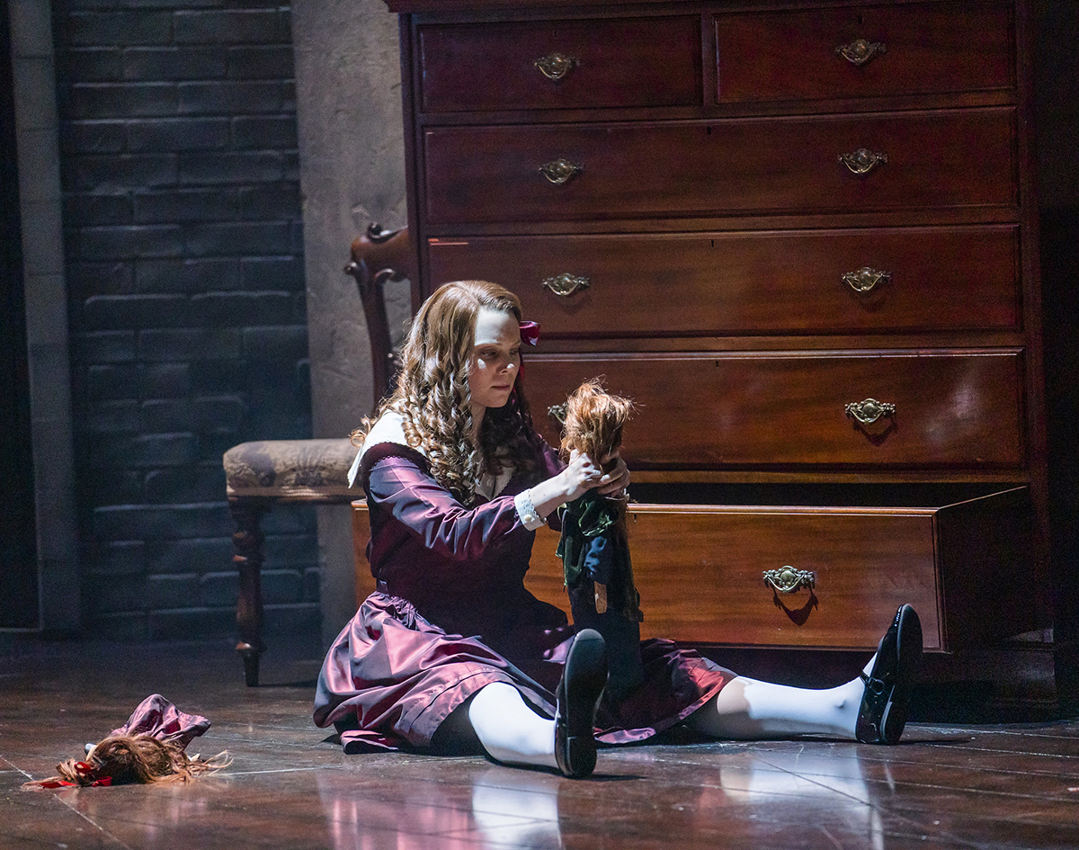 5 reasons why The Turn of the Screw is the scariest opera you'll ever see