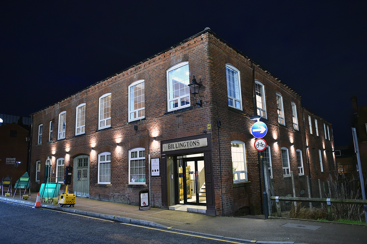 New owners of Billington’s bring back the dance – Quays Life