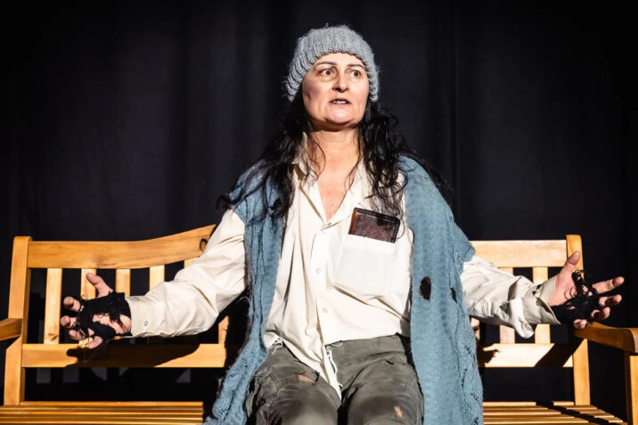 2:22 A Ghost Story: Review – Quays Life